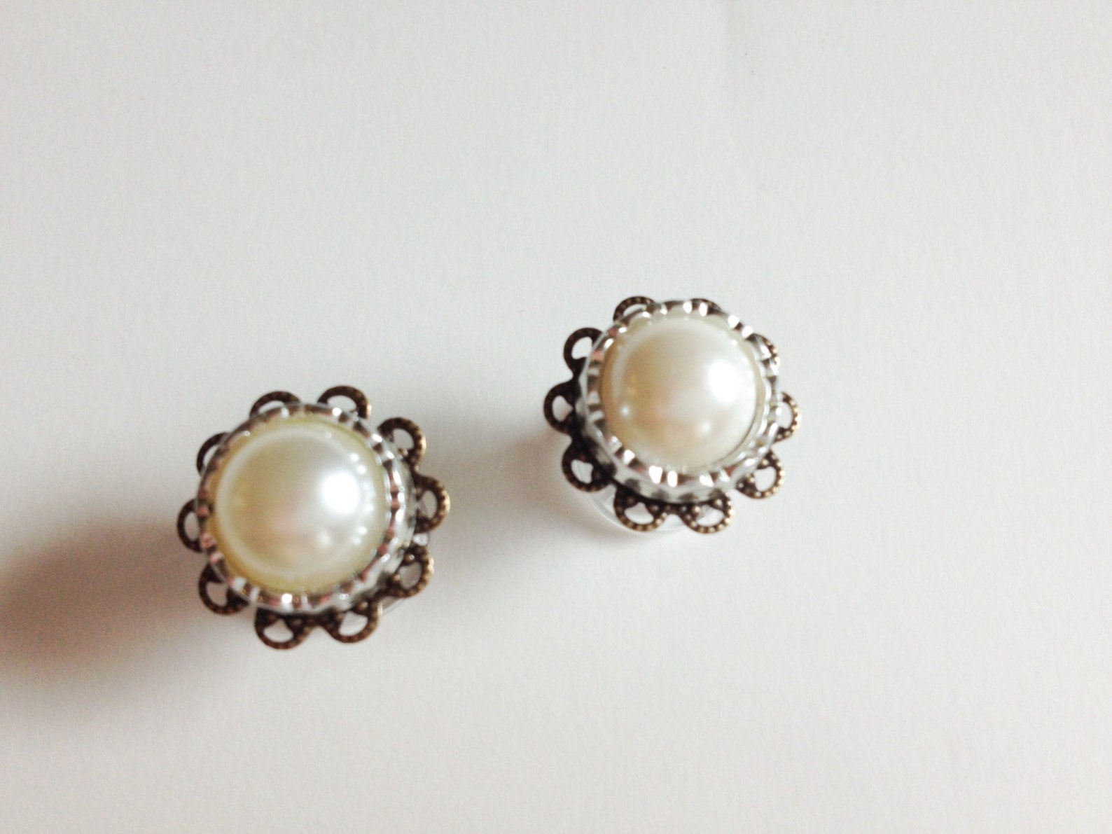 0g Plugs 00g Ivory Pearl Plugs 2g Ear Plugs 4g 6g Wedding - Etsy