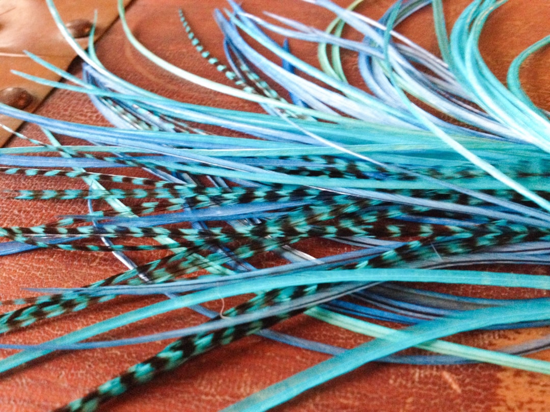 Frozen Blue Feather Extensions Long Shades of Blue Hair Feathers, Loose ...