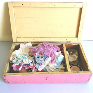 Antique Vintage Doll Clothes Box Bed Quilt Depression Era Child's Make ...