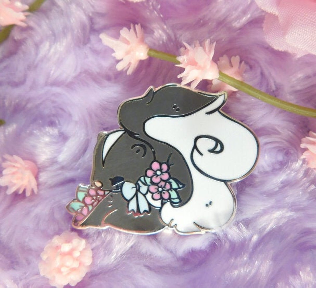 Flower Friends - Skunk Enamel Pin - Etsy