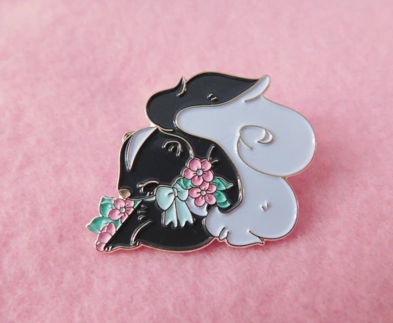 SALE * Perfume Skunk Soft Enamel Pin - Etsy