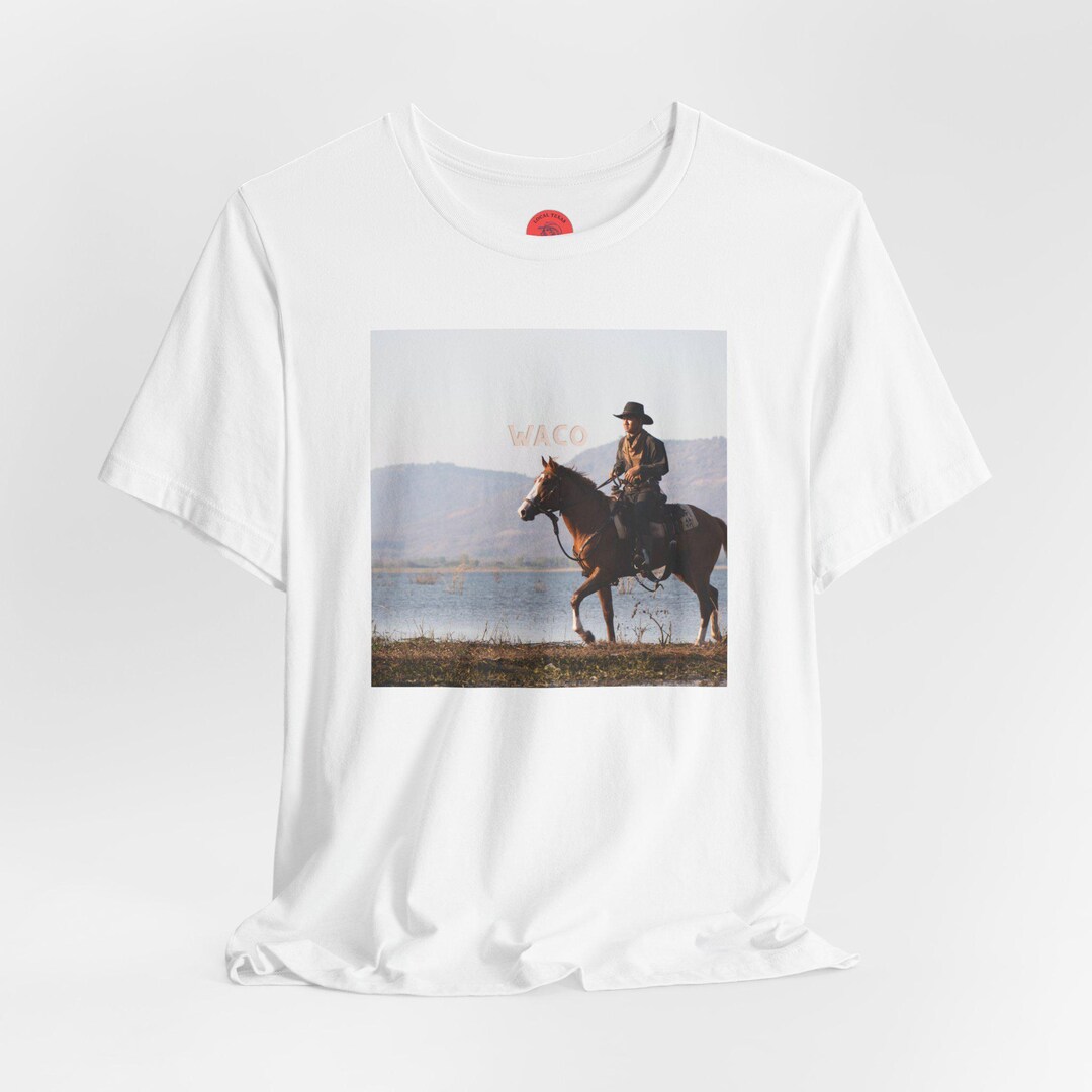 Cowboy Riding Horse Tee: Waco, TX Graphic T-shirt - Etsy