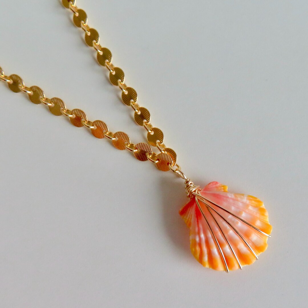 Hawaiian Sunrise Shell Necklace: Handmade Gold Chain Choker - Etsy
