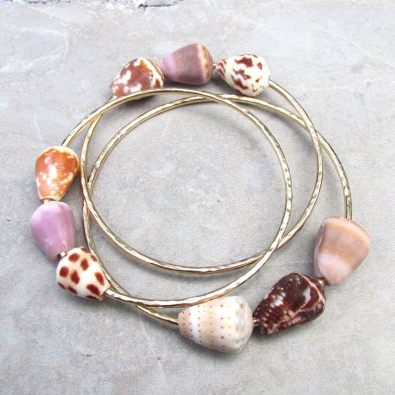 Triple Cone Shell Bangle Gold Hammered Bracelet 3 Small - Etsy UK