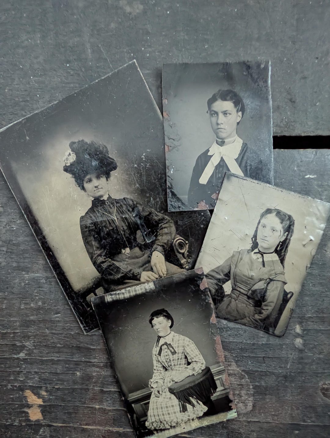 Antique (1880s) Female Studio Portrait Tintype Photographs. Ferrotype ...