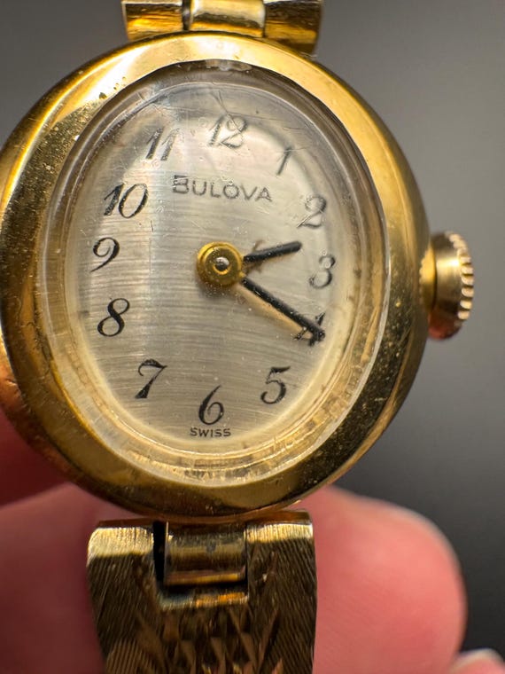 Vintage 1970 Bulova Ladies Manual Wind Watch – Runnin… - Gem
