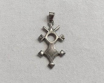 Handmade Silver Tuareg Cross Amulet Pendant - Etsy