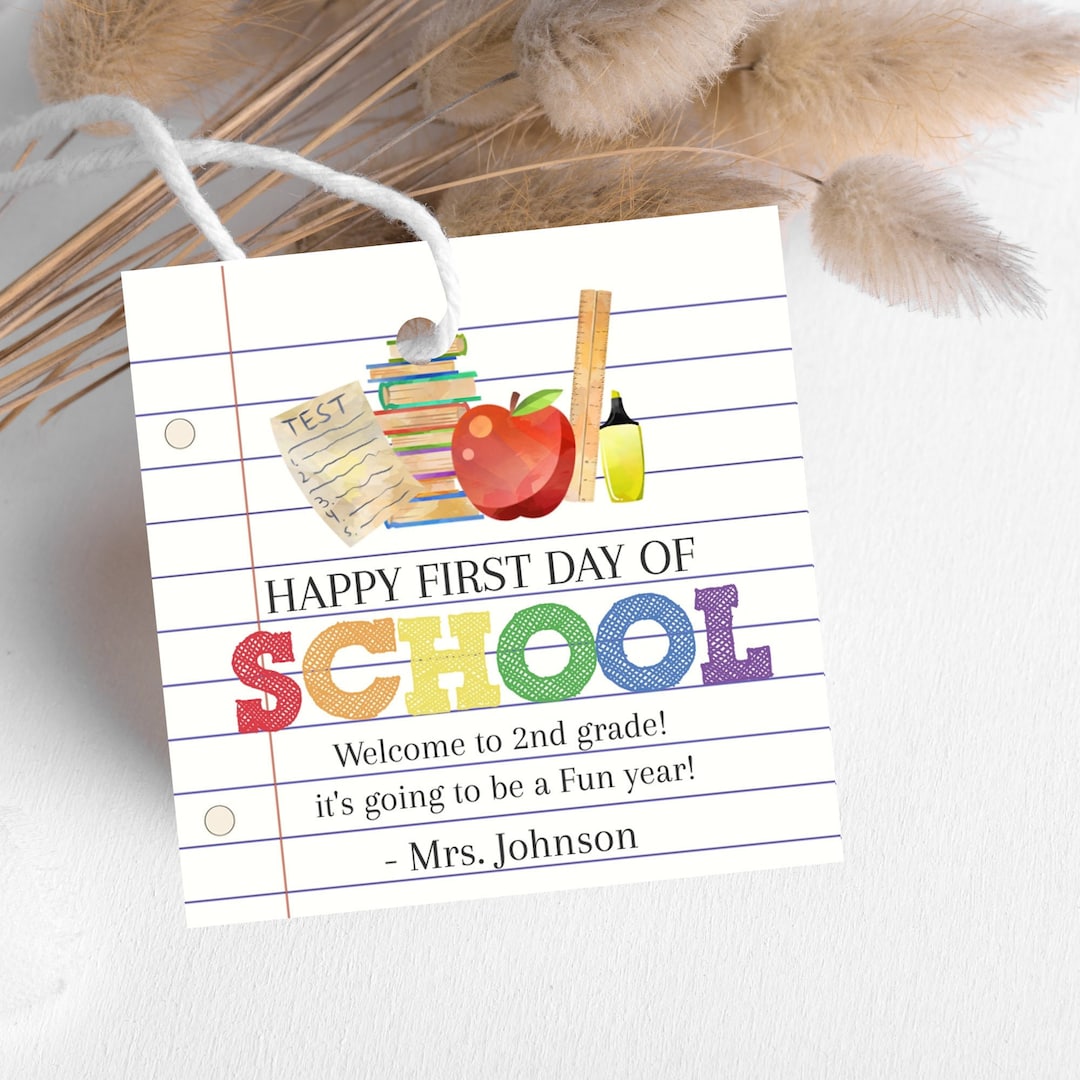 First Day of School Printable Tag, Welcome Back to School Labels, Gifts ...