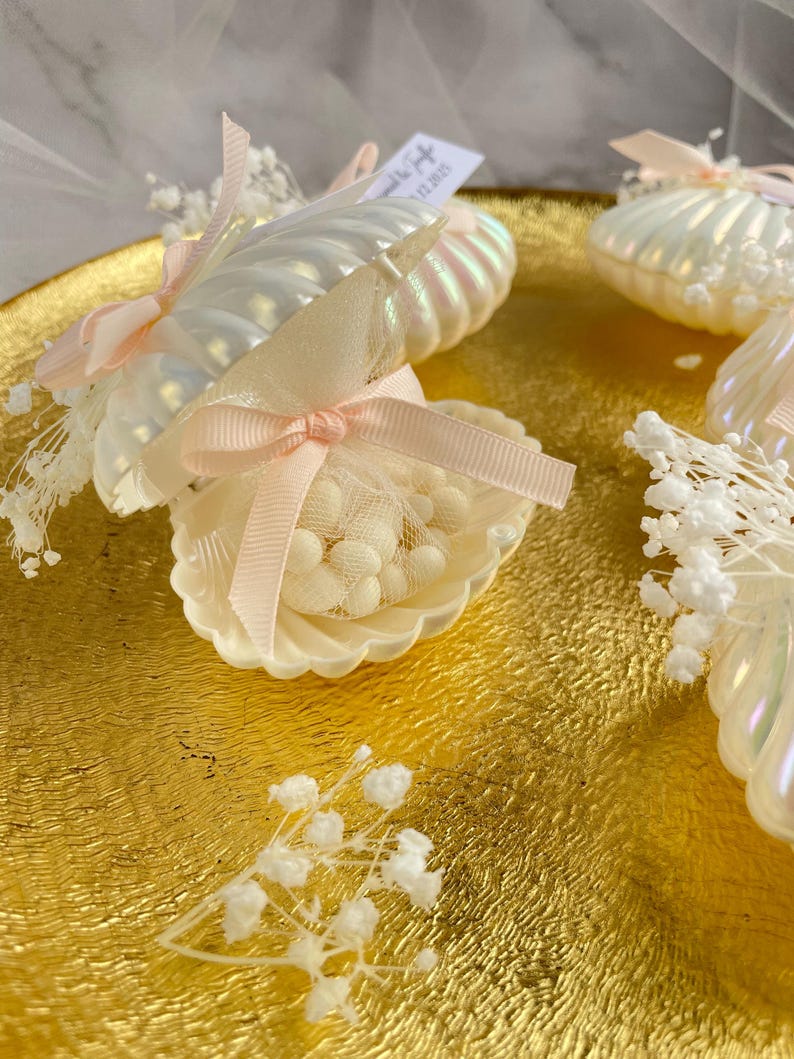 Seashell Wedding Favor: Personalized Tag, Candy Pearls, Satin Ribbon ...