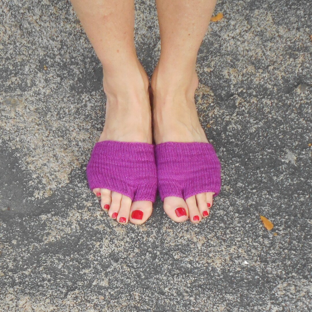 Flip Flop Socks, Sandal Socks, Toe Socks, Dance Socks, Yoga Socks, Half ...