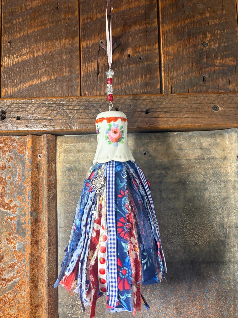 Vintage Farmhouse Salt Shaker Tassel - Etsy