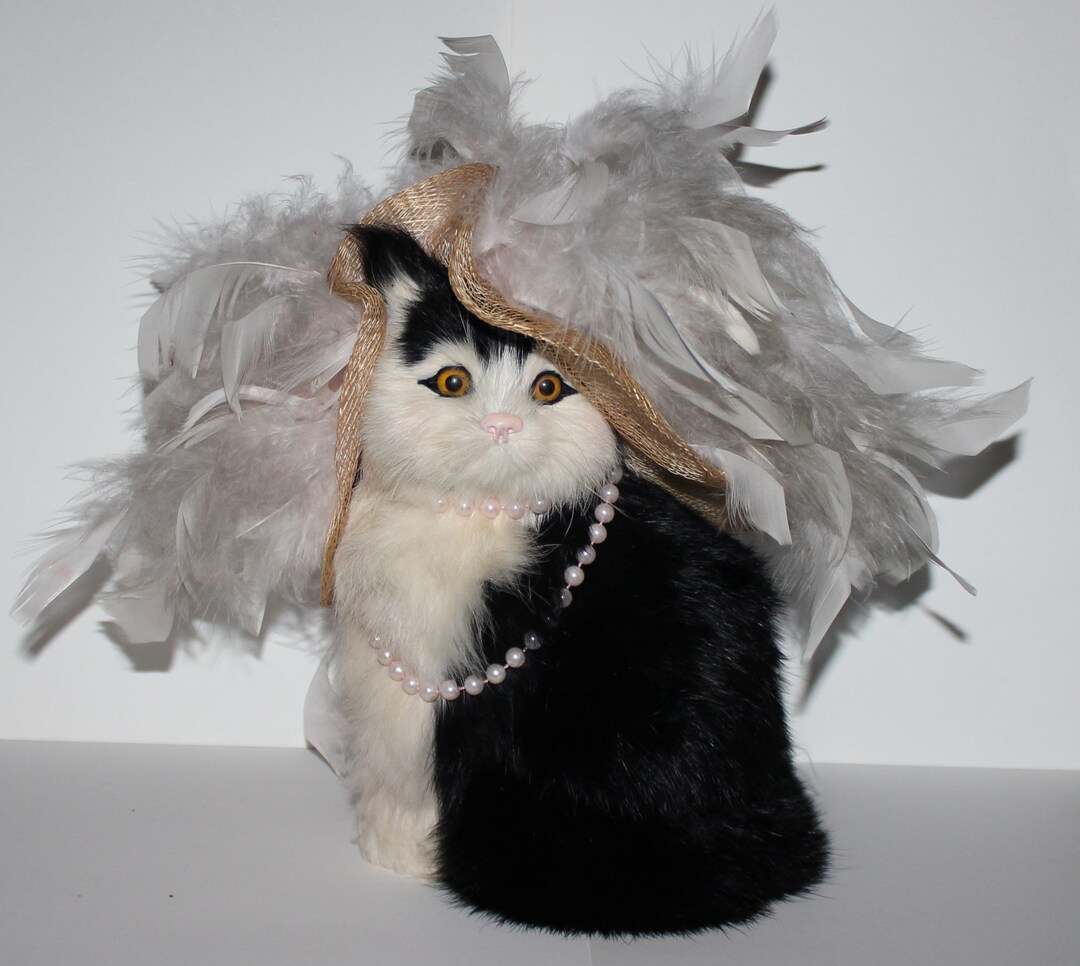 Vintage Bougie Fancy Black & White Cat With Rabbit Fur in Pearls - Etsy