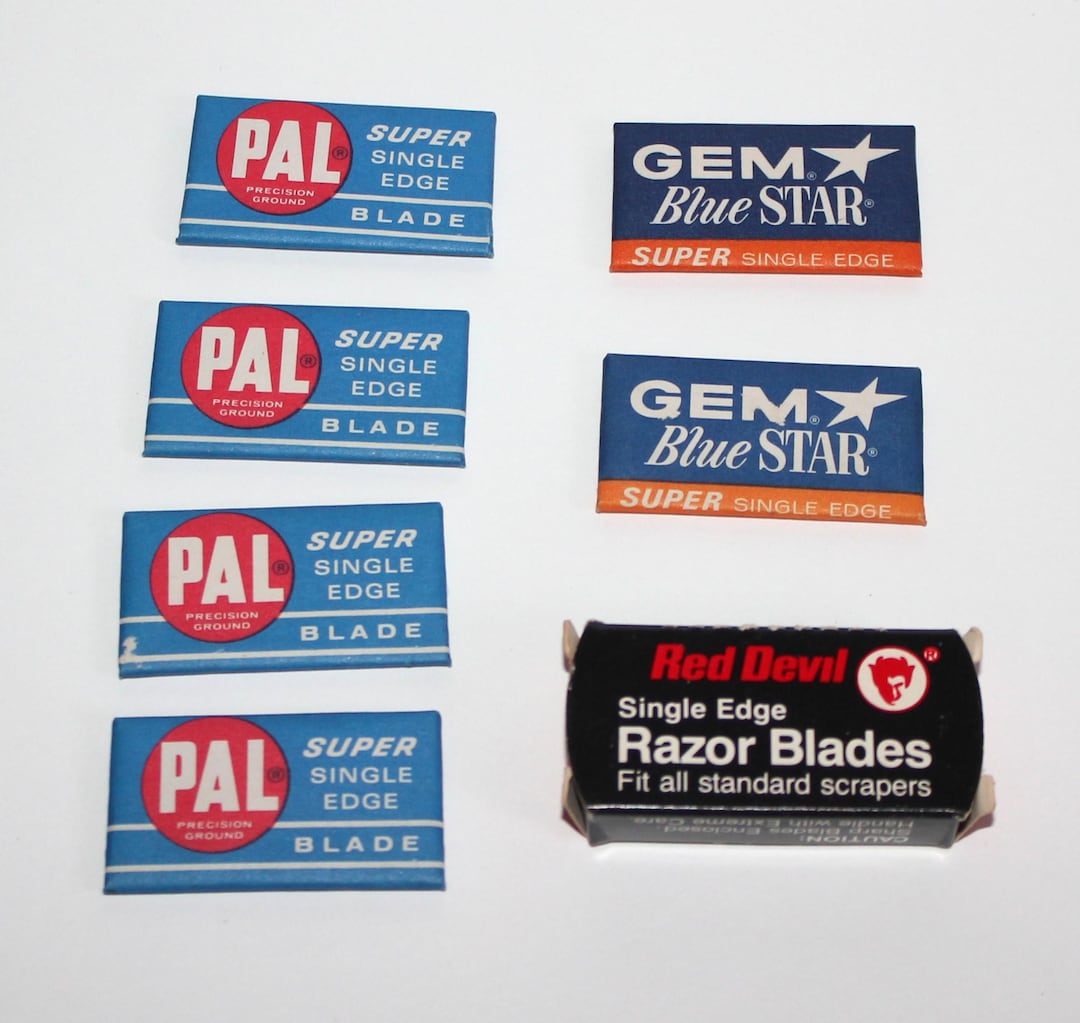Vintage Pal and Gem Blue Star Red Devil Single Edge Razors in Original ...