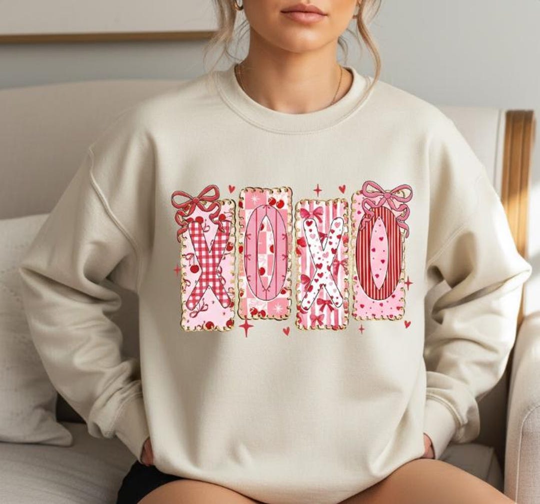 Preppy XOXO Valentine PNG, Pink & Red Heart Coquette Design, Retro ...