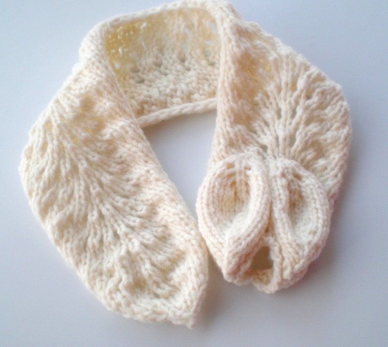 PDF Knitting Pattern - Scarf / Ascot / Scarflette - Leaves - Etsy