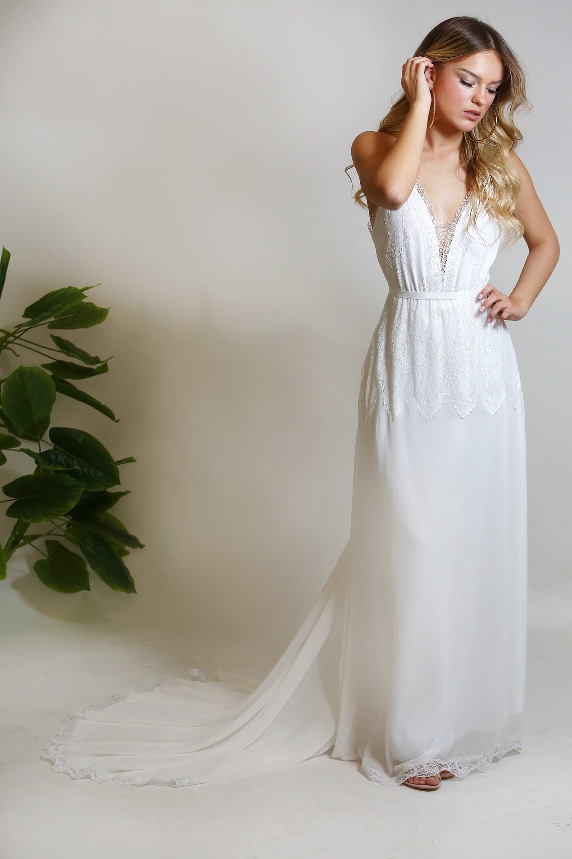 Delicate Wedding dress with stunning lace top and a rich long | Etsy