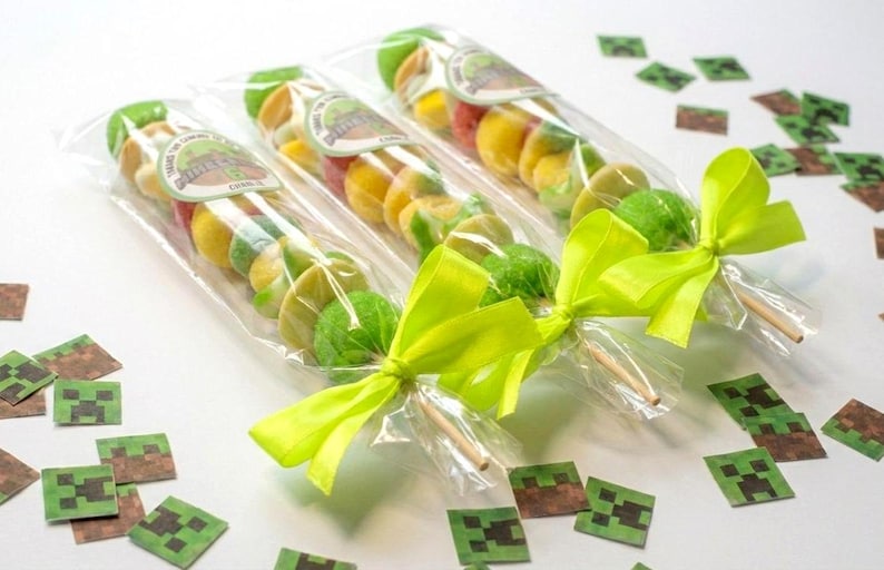 Minecraft Inspired Themed Sweet Kebabs: Personalised Birthday Party ...