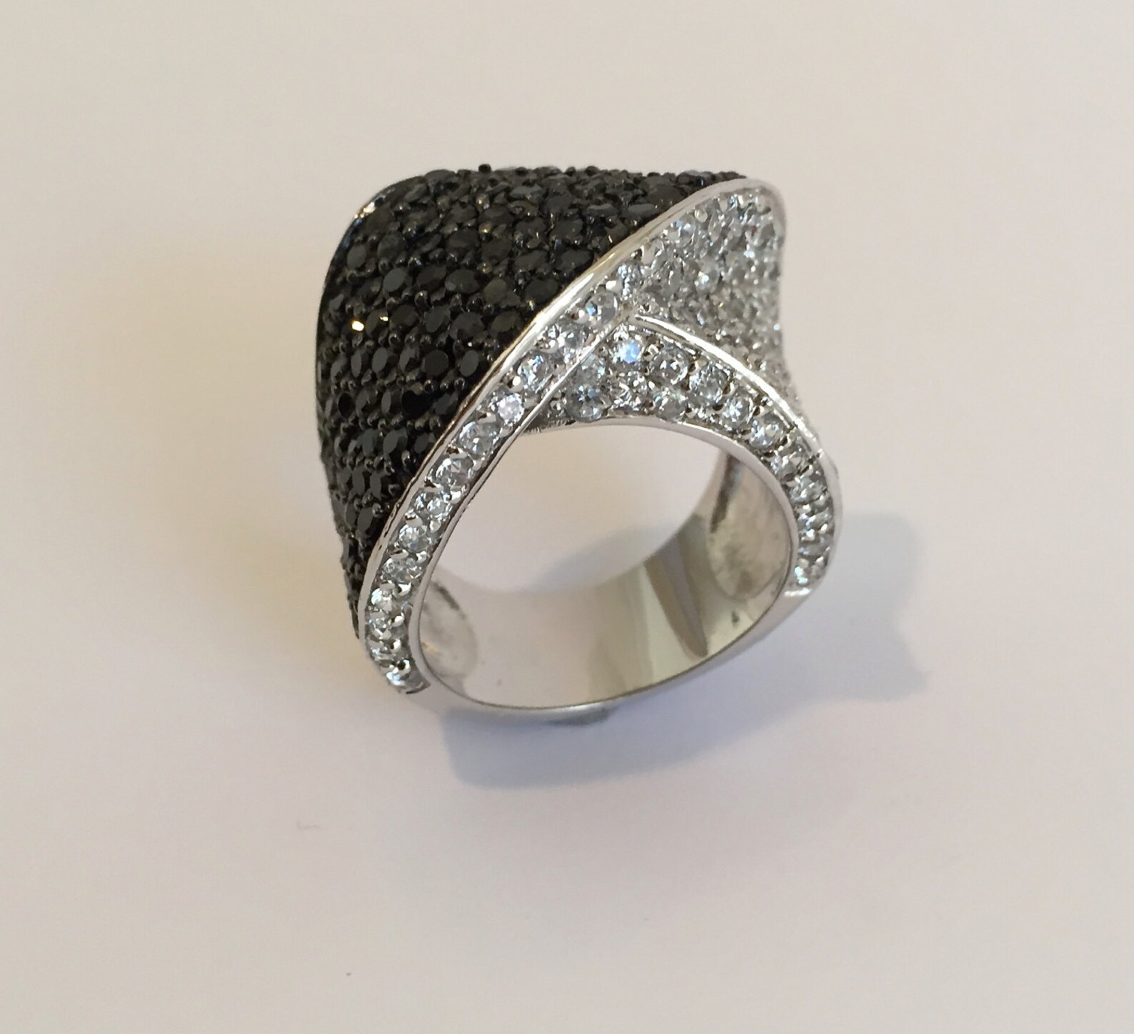 Sterling Silver Black and White Pave Estate Ring Pave Ring Wide Band ...