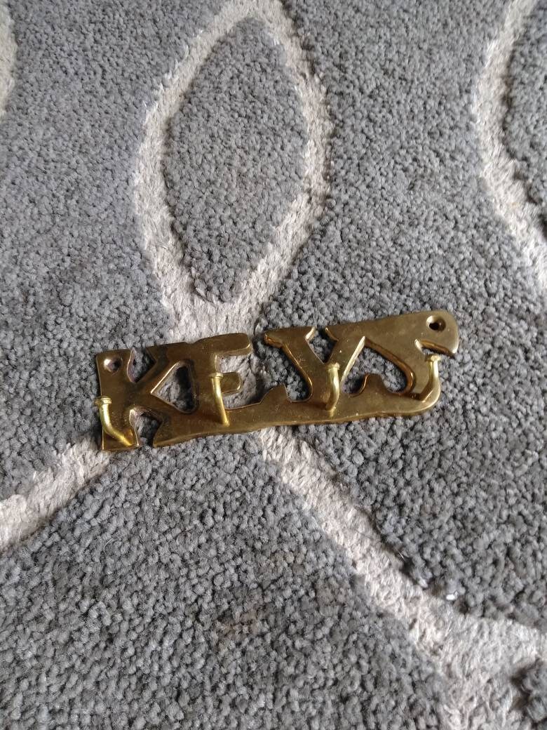 Wall Hanging Key Holder Plaque - Etsy