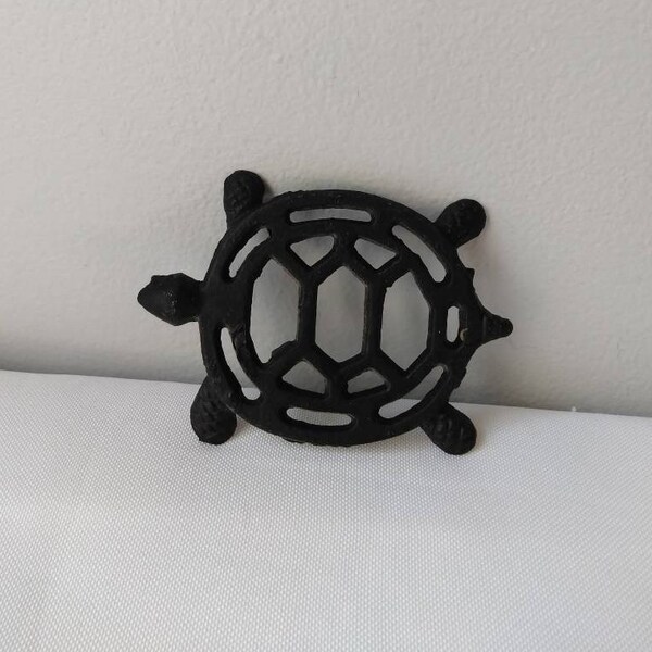 Black Trivet - Etsy