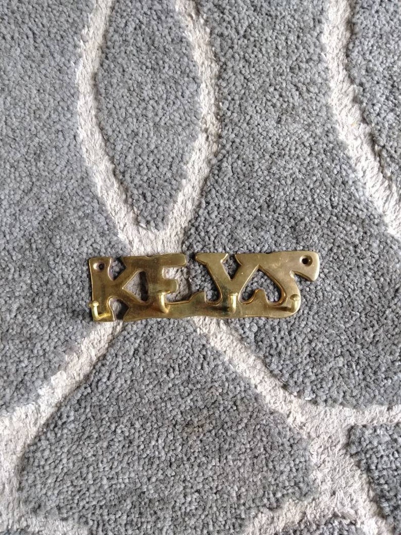 Wall Hanging Key Holder Plaque - Etsy