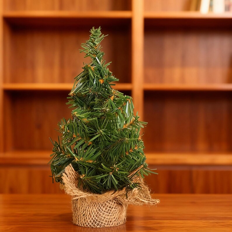 Multiple Sizes of Fake Christmas Tree Decorations,mini to Medium Size ...