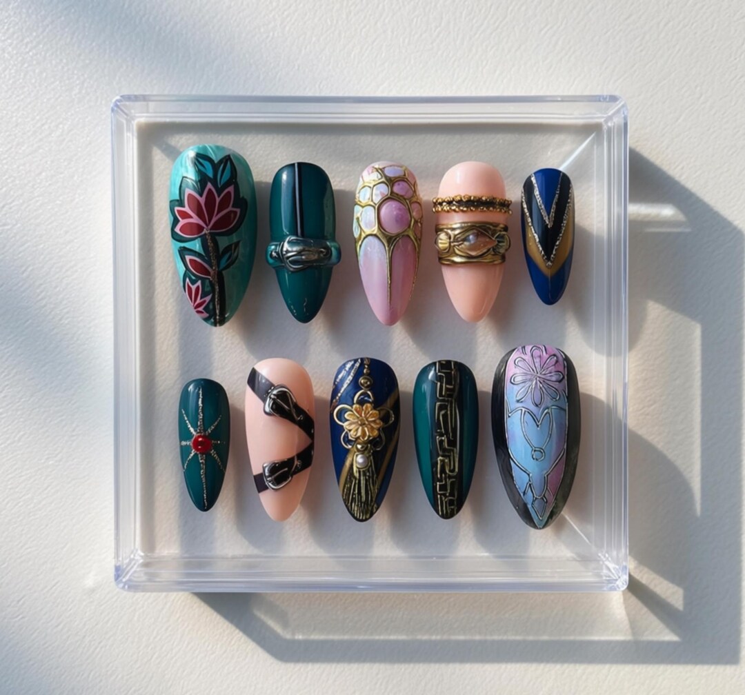 Runi K-pop Demon Hunter Nails | Luxury Fantasy Press on Nails | Teal ...