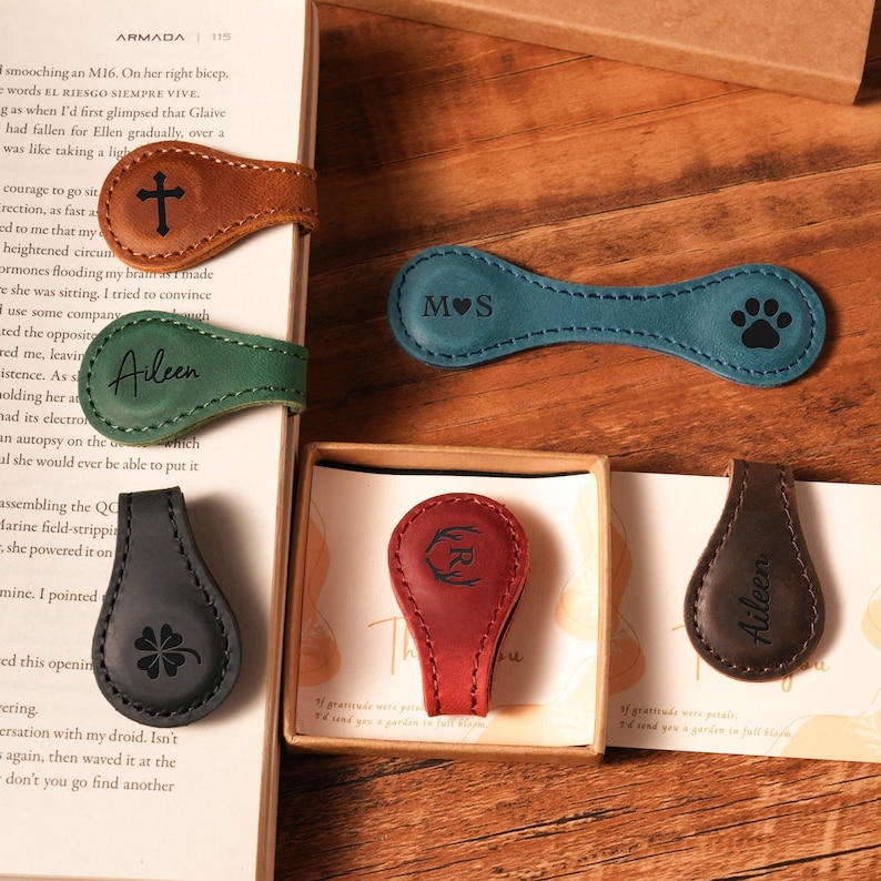 Personalized Leather Magnetic Bookmark: Engraved Reader Gift - Etsy UK