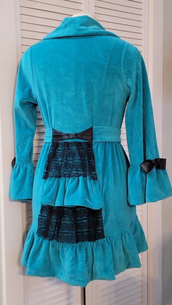 Betsey Johnson Victorian Robe/ Turquoise and Black La… - Gem