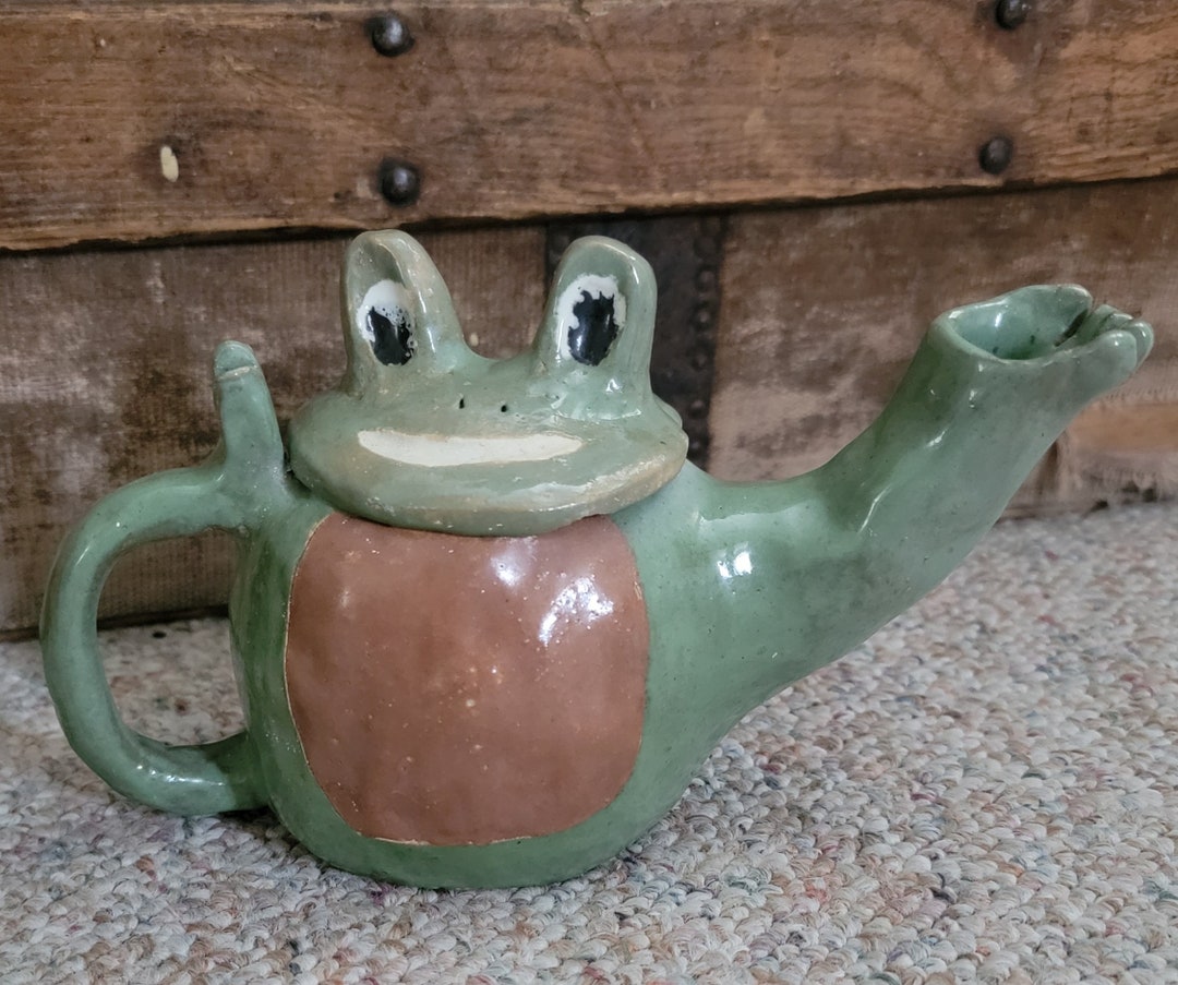 Folk Art Pottery/ Frog Teapot/ Mr Toad / Artist Signed - Etsy