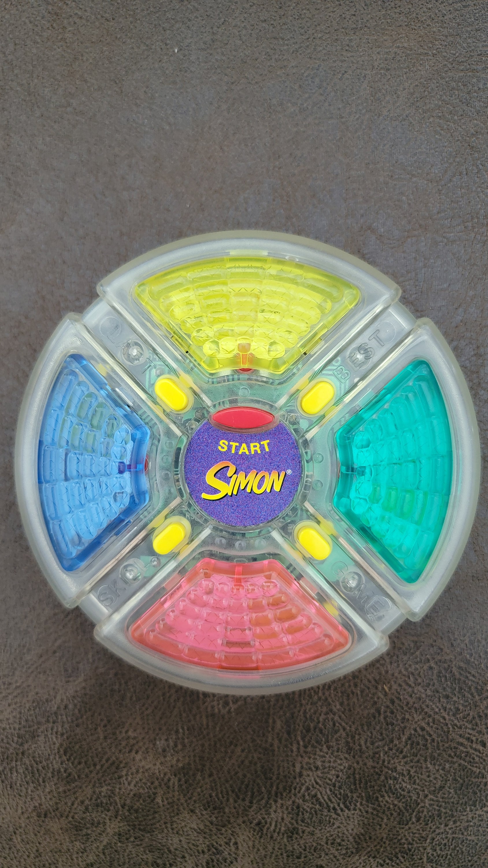 1998 Pocket Size SIMON Game/ Hand Held Electronic Game - Etsy