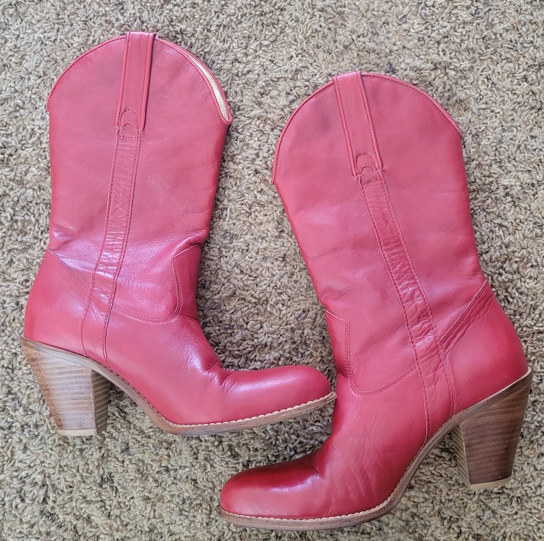 Red Lipstick Boots/jessica Simpson Boots/ Strawberry Daisy Duke Boots ...