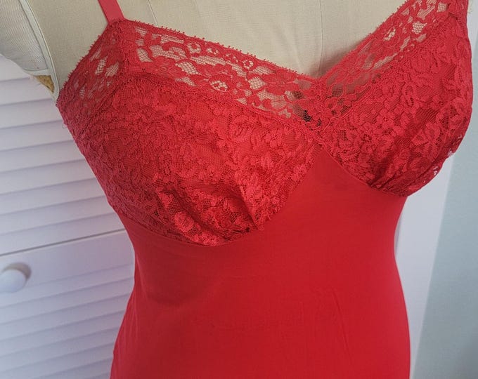 Lipstick Red Vanity Fair Full Slip/ Scalloped Red Lace / 1960s Lingerie ...