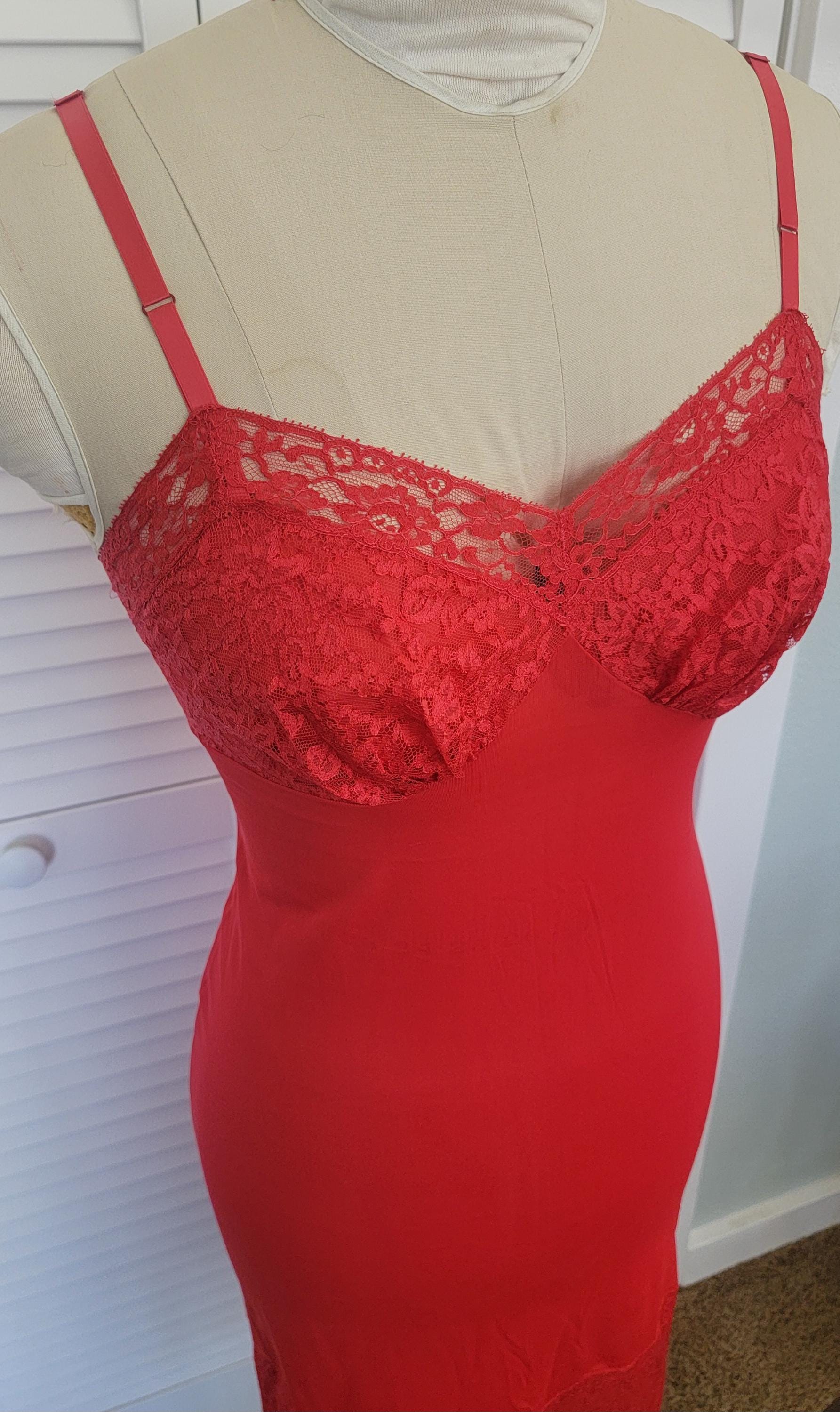 Lipstick Red Vanity Fair Full Slip/ Scalloped Red Lace / 1960s Lingerie ...
