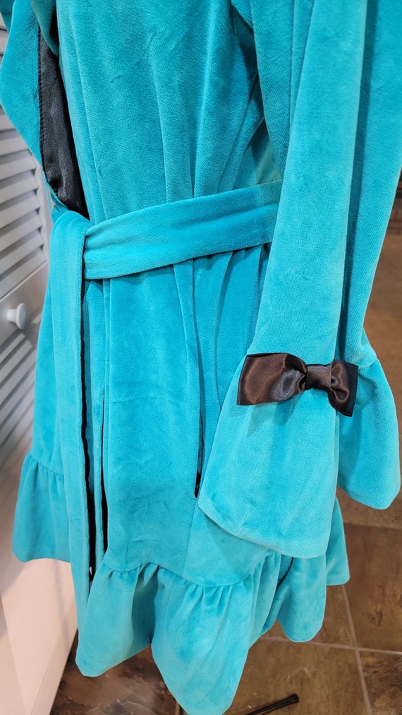 Betsey Johnson Victorian Robe/ Turquoise and Black La… - Gem
