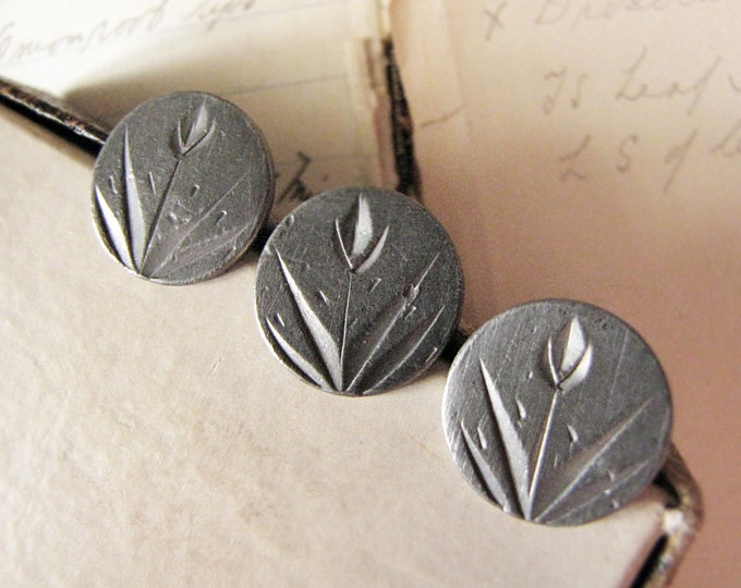 Antique Georgian Buttons - 18th or Early 19th Century - Carved Pewter ...