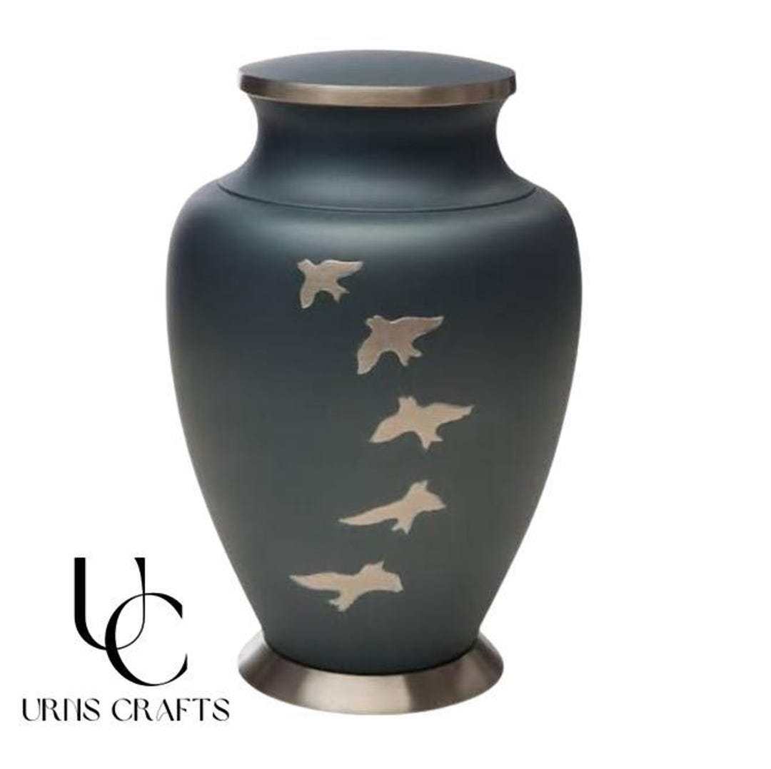 Flying Birds Cremation Urn: Engraved Aluminum Funeral Urn for Ashes ...