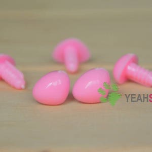 20mmx15mm Triangle Safety Nose / Plastic Doll Nose Pink / Red / Brown ...