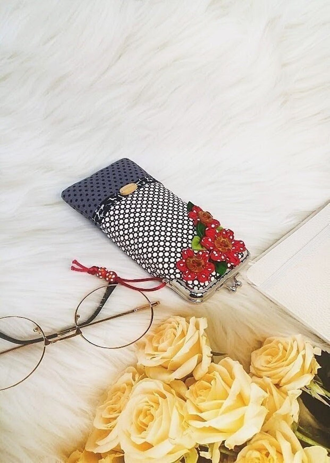 Fabric Glasses Case Retro Eyeglass Case Soft Eyeglass Case Kiss Lock ...