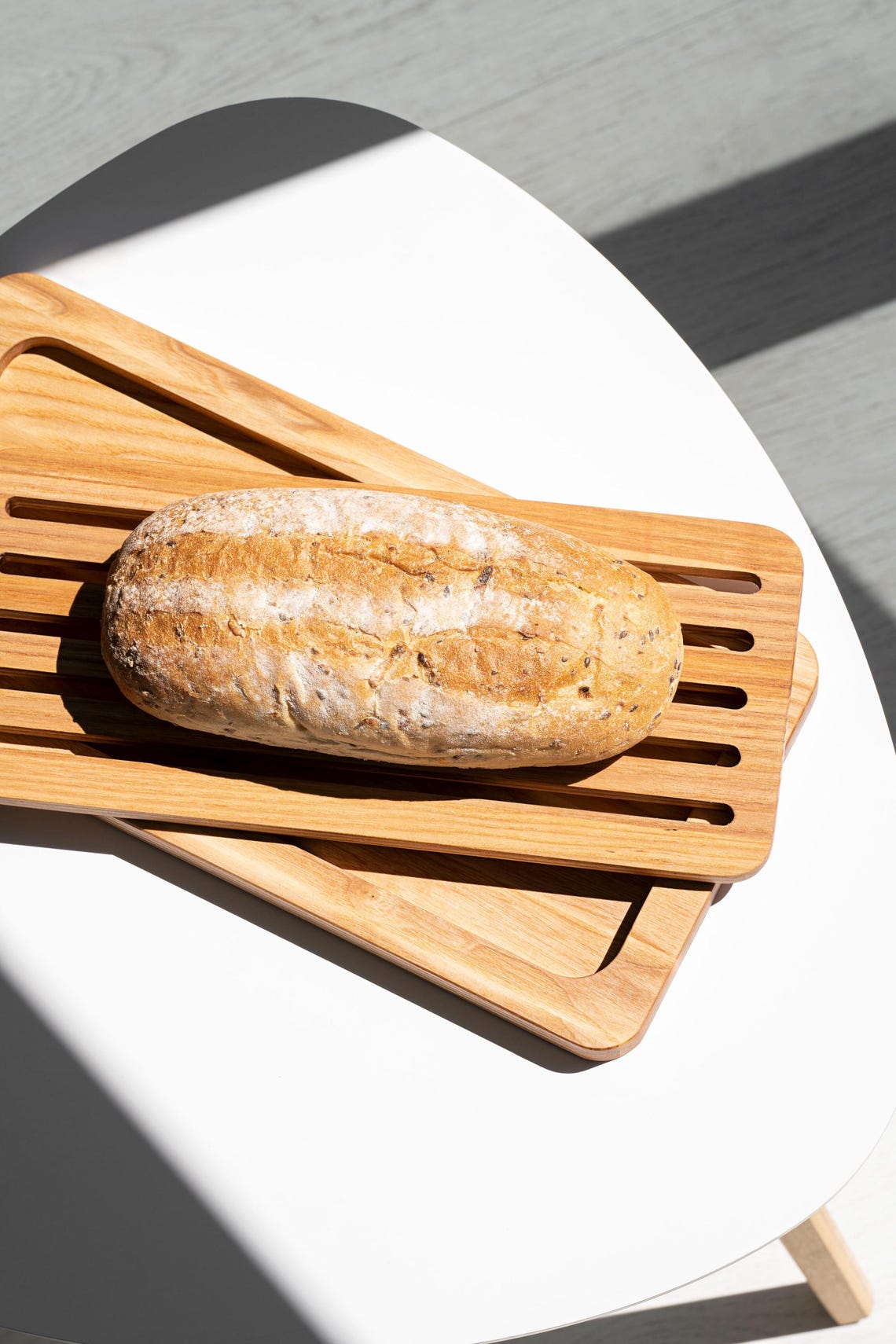 Personalized Oak Bread Board: Custom Engraved Rustic Kitchen Decor - Etsy