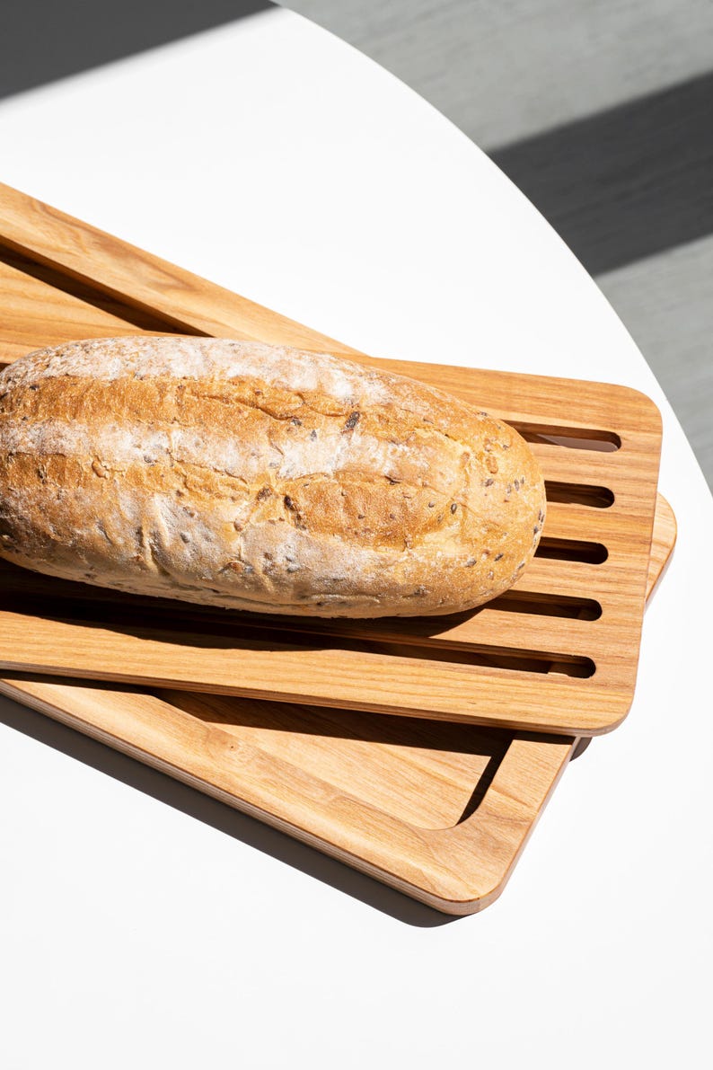 Personalized Oak Bread Board: Custom Engraved Rustic Kitchen Decor - Etsy