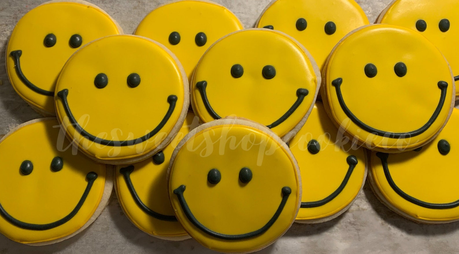 Be Happy Cookies 2 Dozen - Etsy