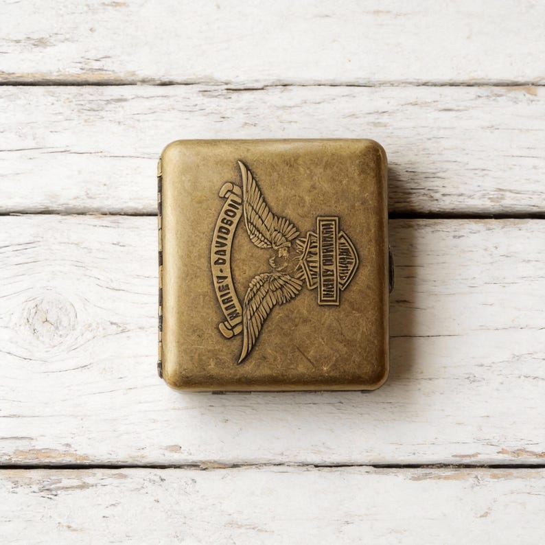 Custom Engraved Cigarette Case, Laser Engraved Metal Tobacco Case ...