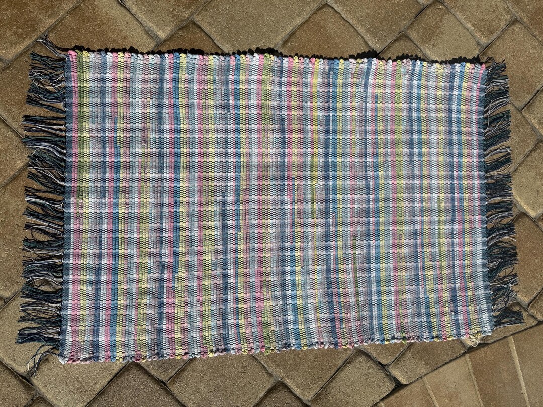Handwoven Pastel Rag Rug – 34” X 24” – Vintage Union 36 Loom - Etsy