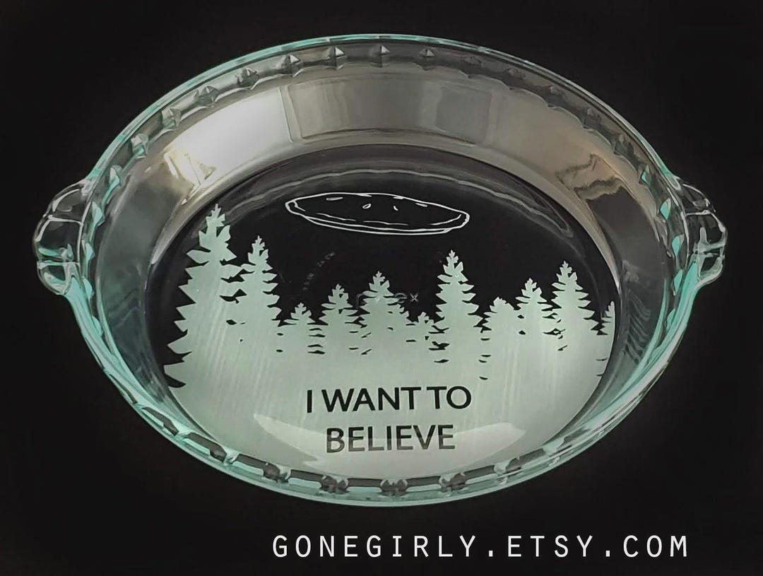 X-files Engraved Glass Pie Dish | UFO Sci-fi Gift - Etsy