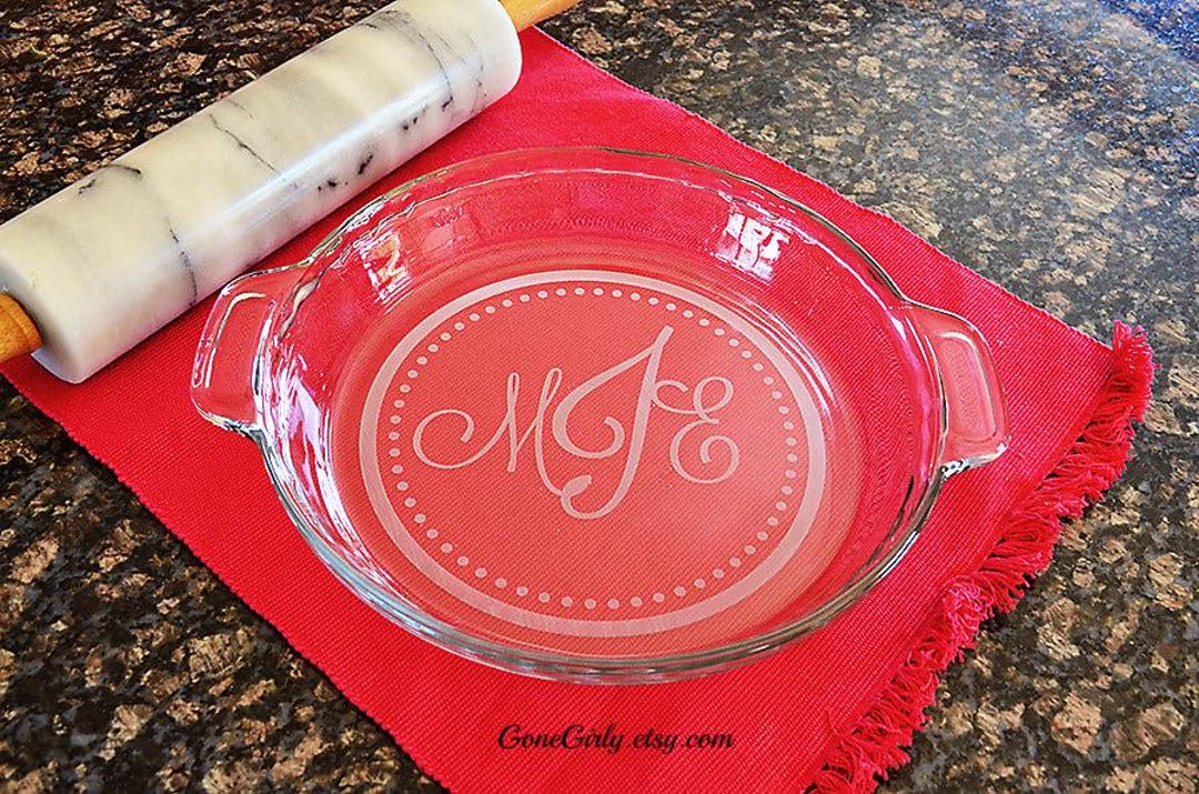 Personalized Monogram Pie Plate – Custom Engraved Deep Dish Gift - Etsy
