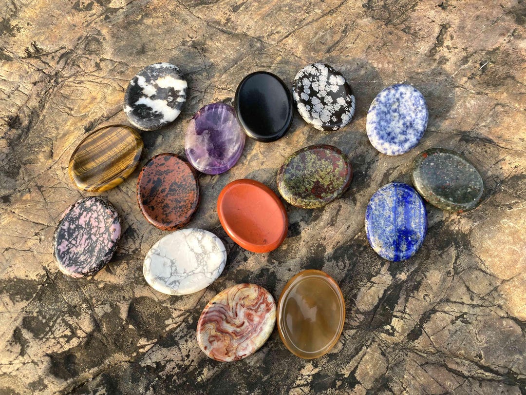 Natural Amethyst Worry Stone, Polished Thumb Stone for Pocket or Gift ...