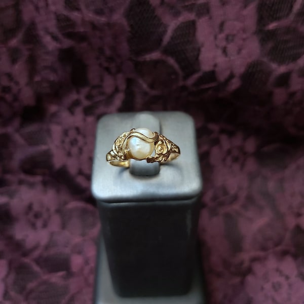 Vintage Pearl Ring - Etsy