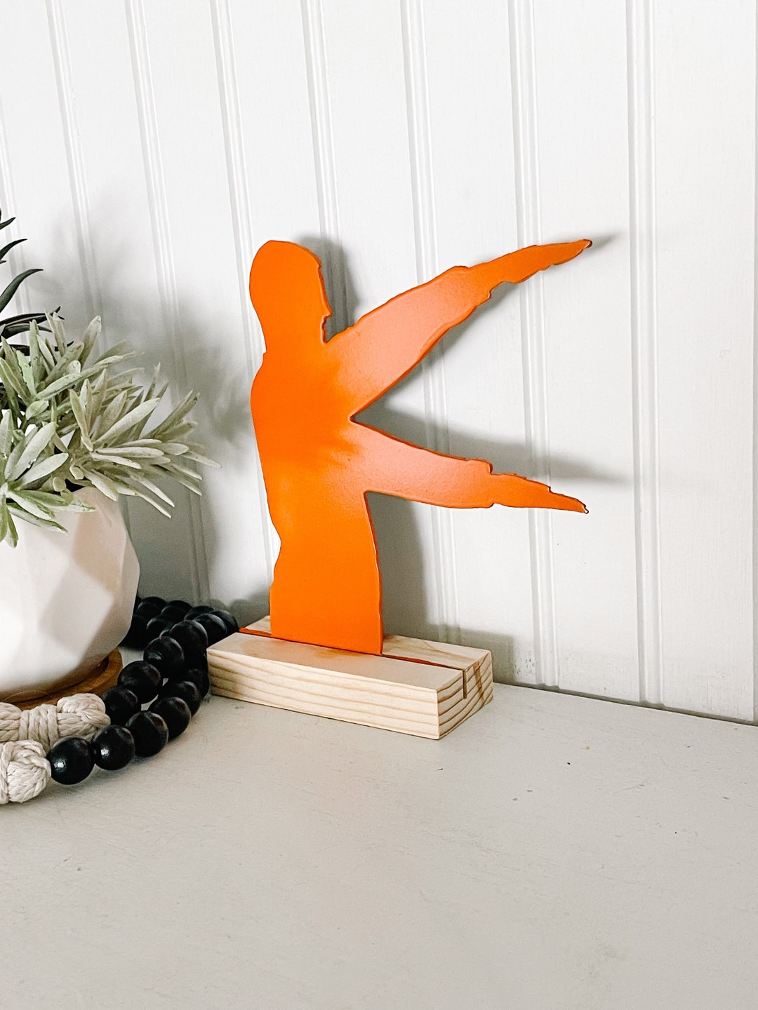 Florida Gators Hand Sign Collegiate Hand Gesture Gator Chomp Symbol ...