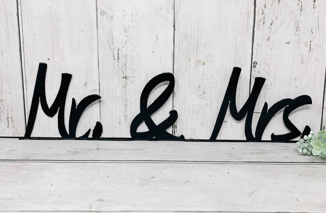 Mr & Mrs Black Metal Sign Wedding Table Decor Mr and Mr Sign Script Mrs ...